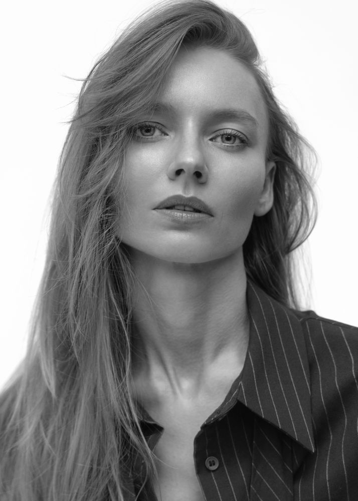 CRAWFORD MODELS - Women