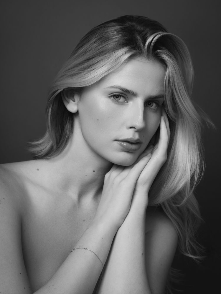 CRAWFORD MODELS - Women